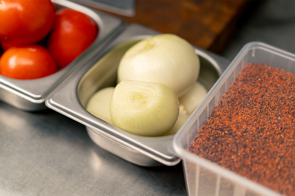 Spreco alimentare: cos’è, dati in Italia e nel mondo e come ridurlo | Adhoc
